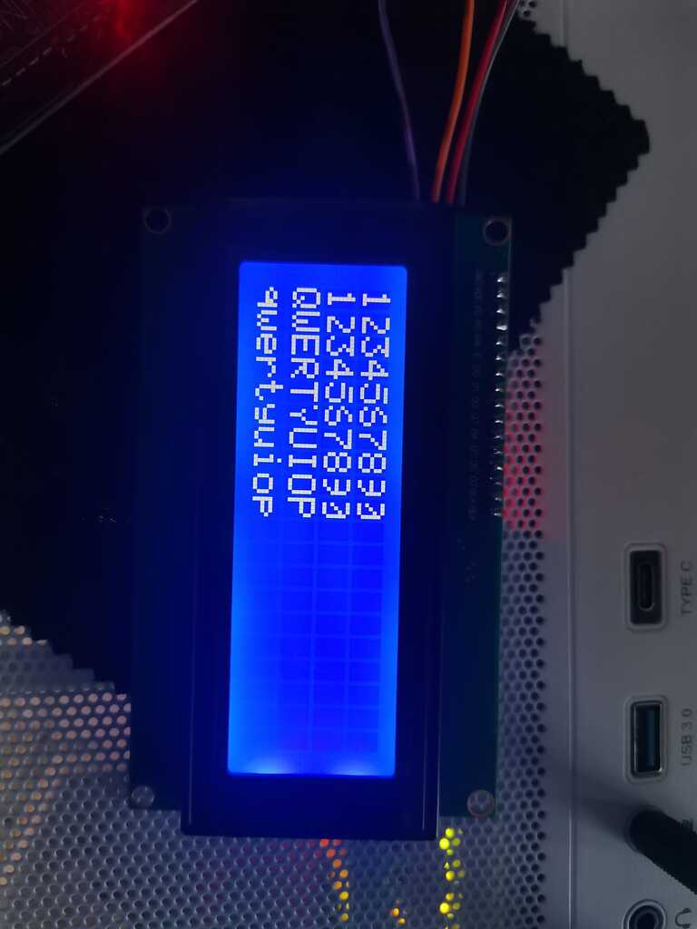 Некорректное отображение некоторых символов на lcd 2004a - Аппаратные ...